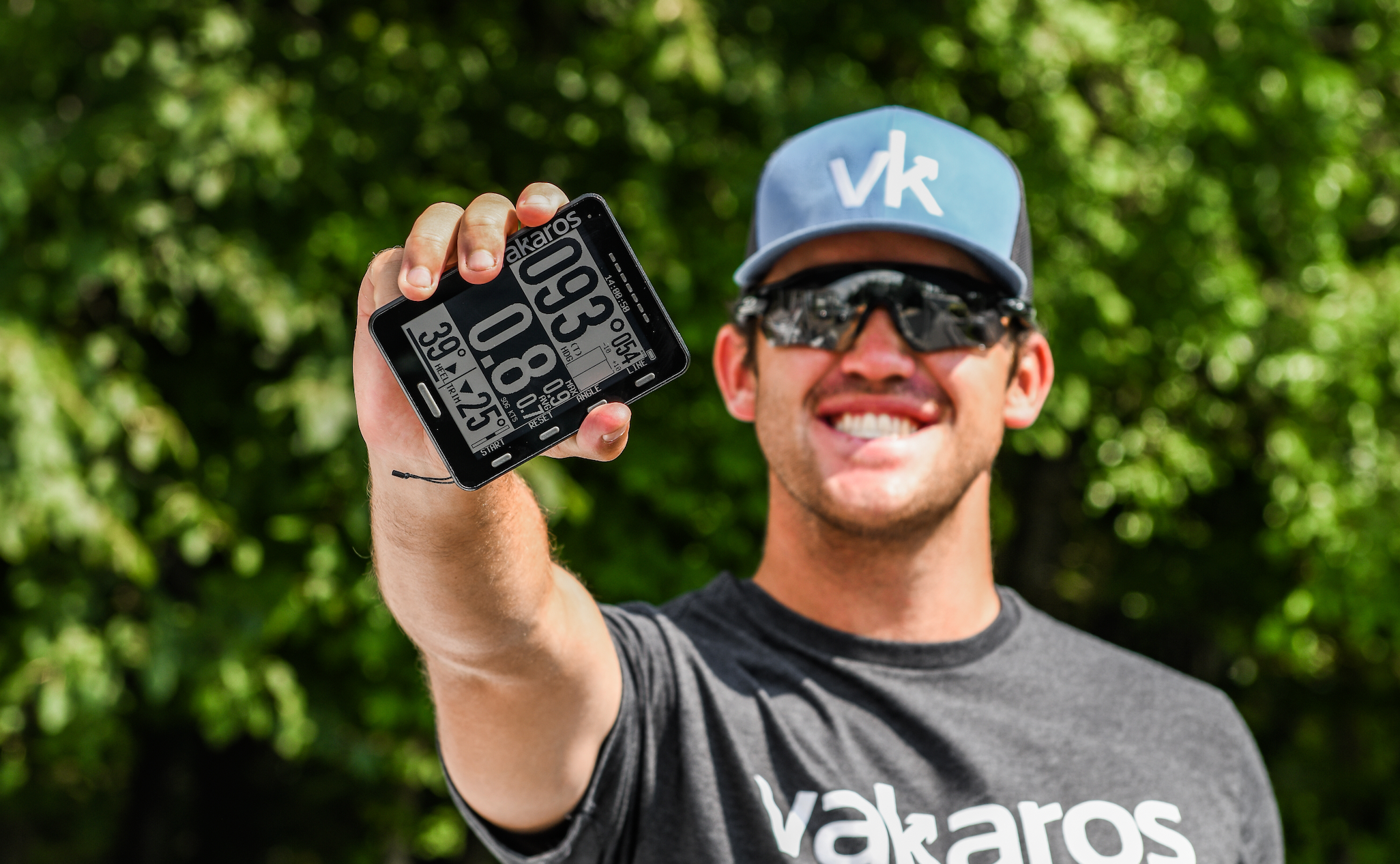 A Compass That Knows Where It's Going – Vakaros