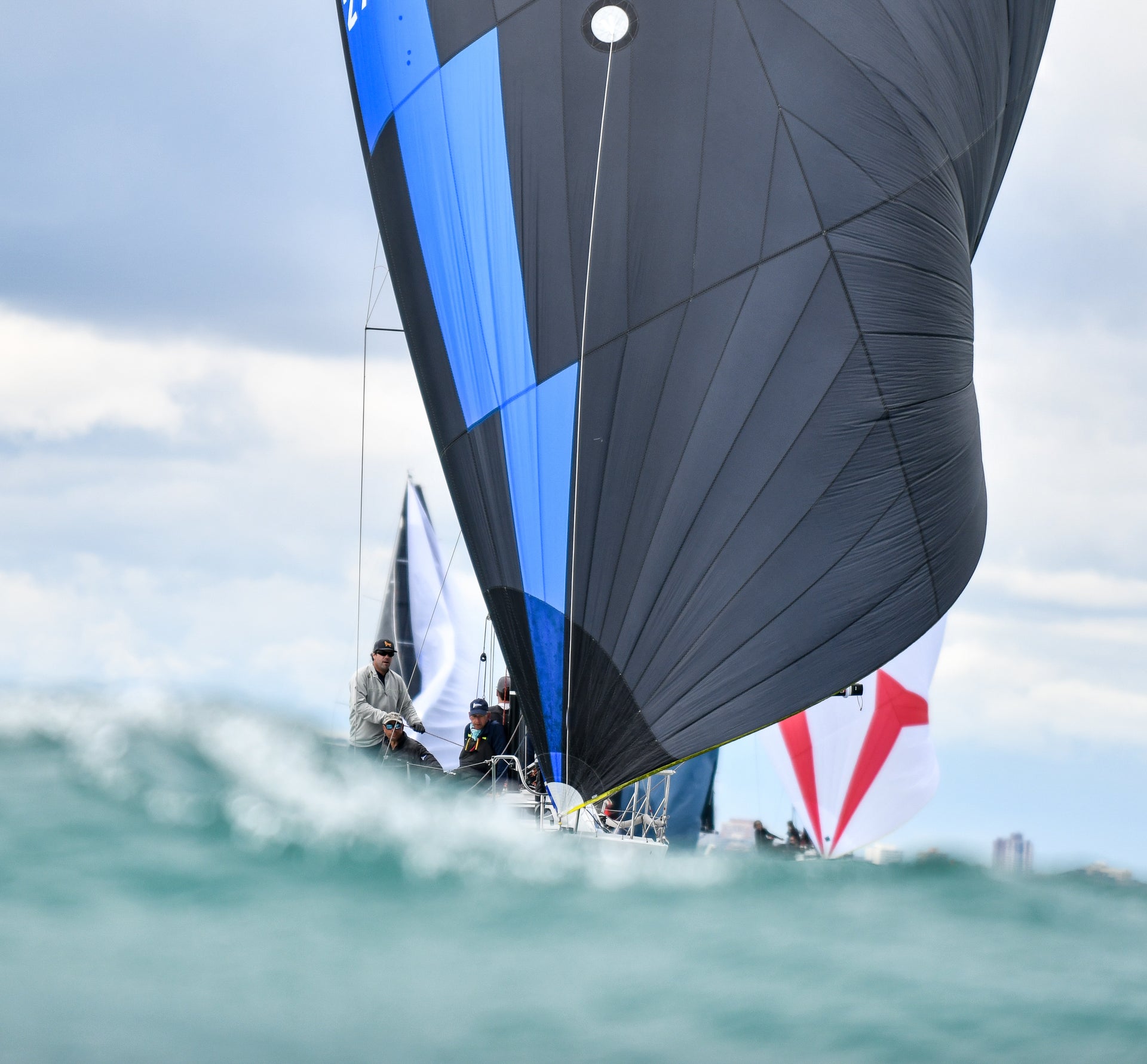 Vakaros - High Quality Sailing Instruments